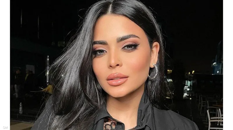 أسماء جلال في رد غير متوقع على تشبيهها بمايكل جاكسون Jadeedoha